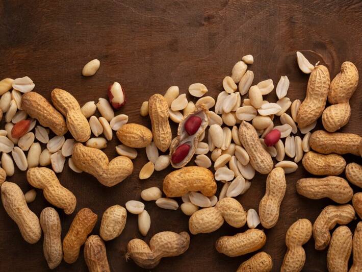 7 Reasons Why You Must Eat Peanuts In Winter Season For Good Health And ...