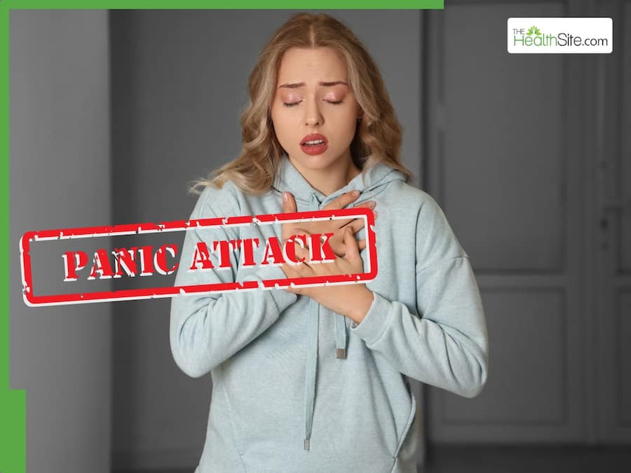 10 Most Common Signs of a Silent Panic Attack to Watch Out For | TheHealthSite.com