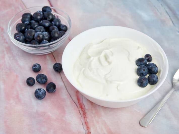 6 Health Benefits Of Consuming Yogurt Every Day | TheHealthSite.com