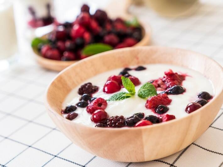 6 Health Benefits Of Consuming Yogurt Every Day | TheHealthSite.com