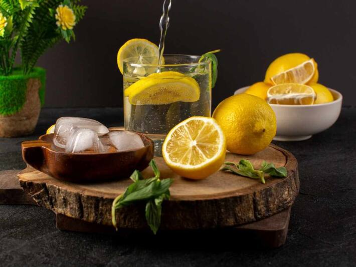 8 Healthy Foods To Eat On An Empty Stomach Every Morning ...