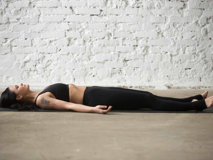 8 Best Yoga Asanas To Practise For Relief From Arm Pain | TheHealthSite.com