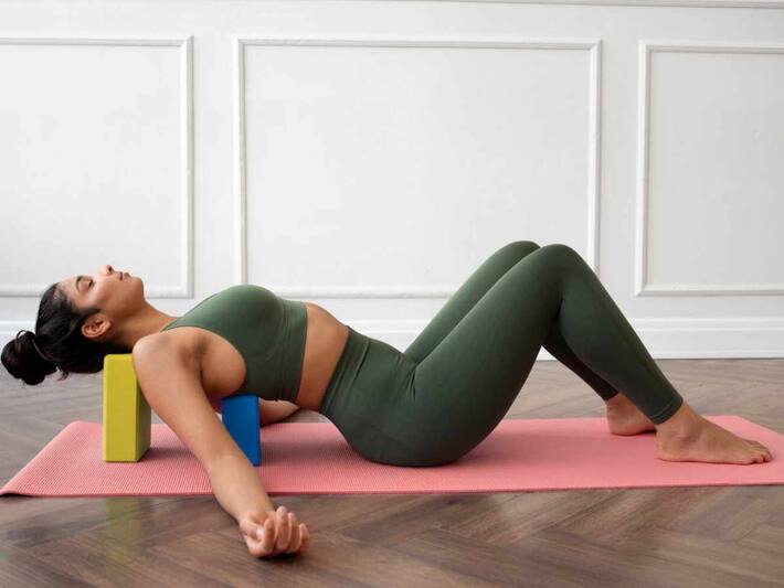 6 Ways To Make Yoga Fun For Beginners So That They Practise It Daily | TheHealthSite.com
