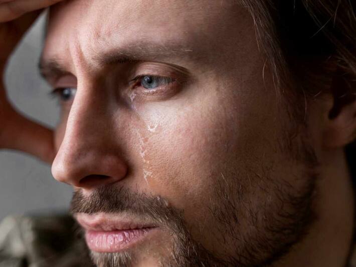 7 Reasons Why A Good Cry Is Beneficial For Health | TheHealthSite.com