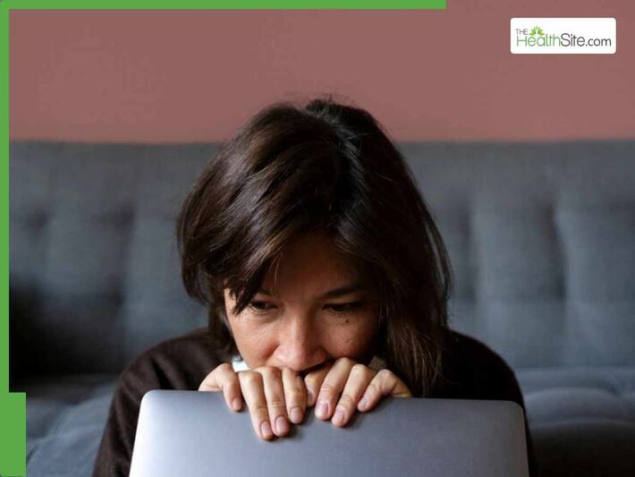6 Reasons Why Someone May Feel Sad For No Reason | TheHealthSite.com