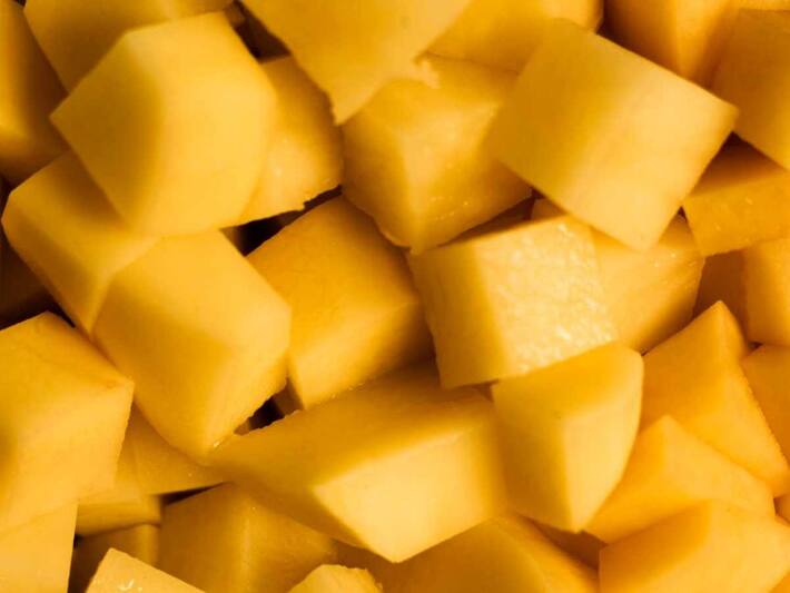7 Reasons to Eat Mango Every Day In Summer | TheHealthSite.com