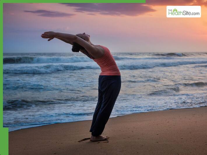 6 Simple Yoga Poses To Practice Under The Sun Daily For Instant Energy ...