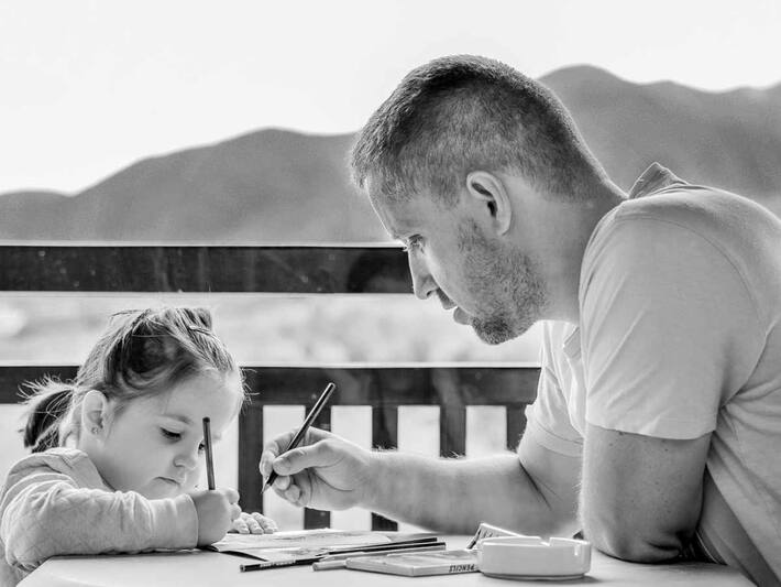 7 Behavioural Things Children Learn By Observing Parents ...