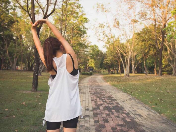 Combat Daily Stress: Calm Down Immediately By Doing These 8 Simple And ...