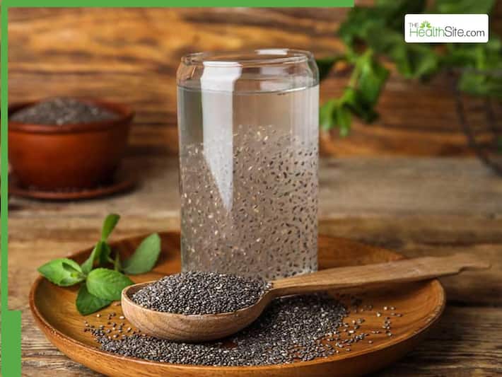 6 Benefits of Drinking Chia Seeds Soaked Water Daily In The Morning ...