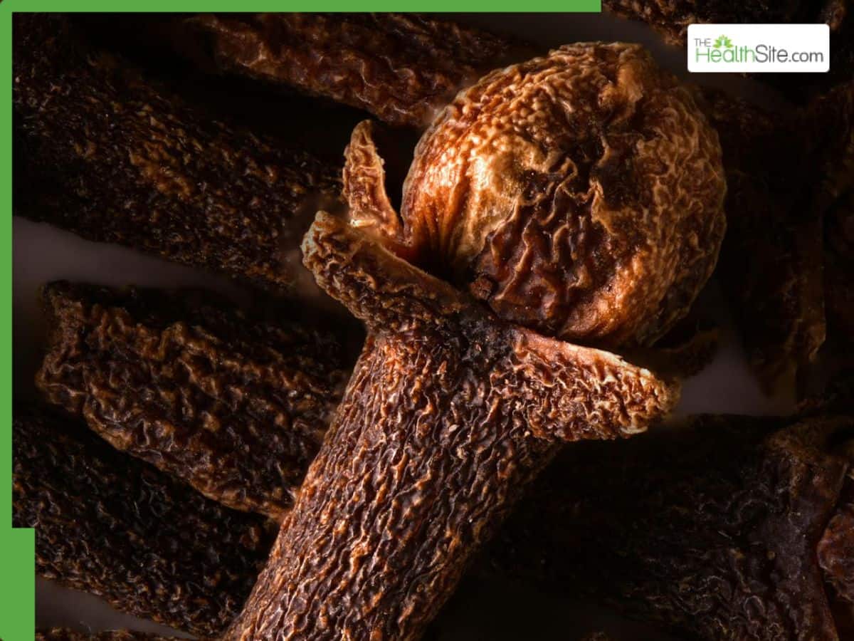Clove Tea Health Benefits: Why Happens To Your Body When You Drink ...