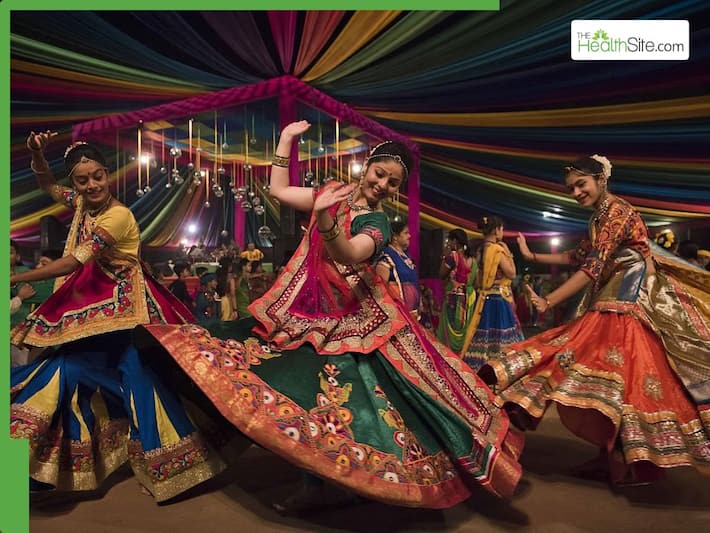 10 Easy Garba Dance Steps to Lose Weight Fast and Stay Fit This Navratri | TheHealthSite.com