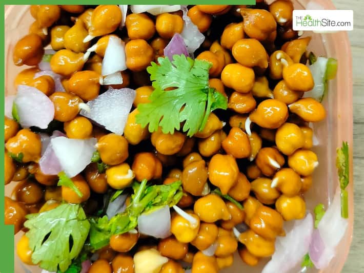 7 Amazing Health Benefits of Eating Soaked Chana Every Morning ...