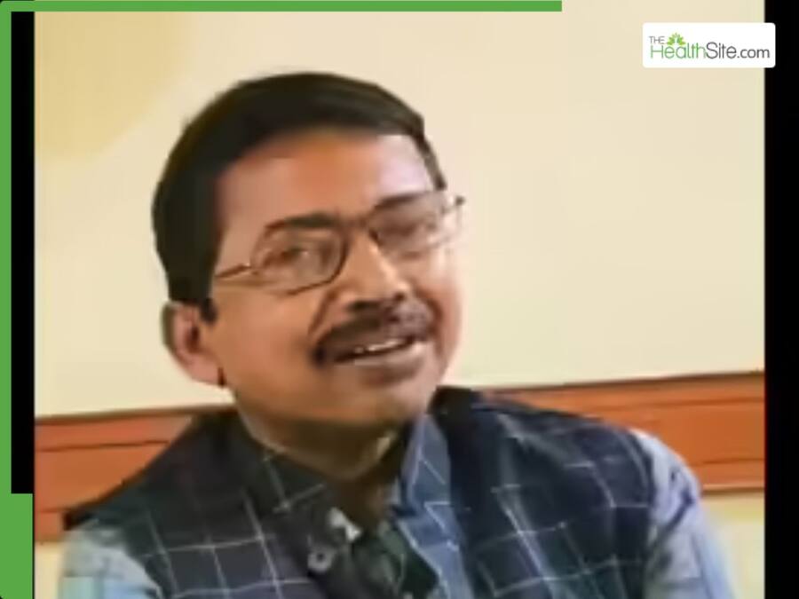 55 Year Old Doctor Dies of Heart Attack While Attending Patients ...