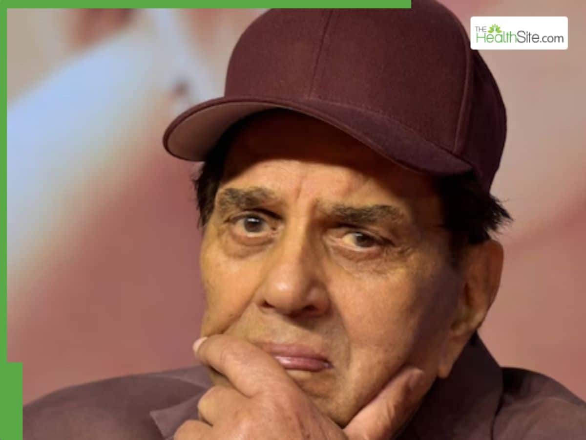 Dharmendra Dies At 89: Hema Malini, Esha Deol, Amitabh Bachchan Reach ...