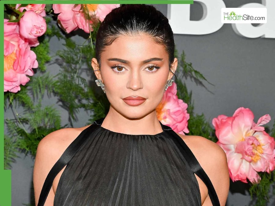 Kylie Jenner Says Stem Cell Therapy Helped Her Back Pain After Pregnancy — Here’s What She ...