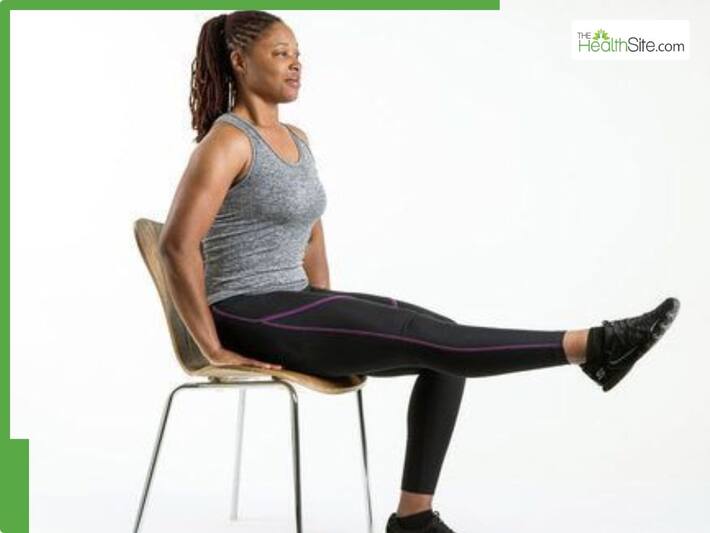 5 Seated Workouts To Reduce Belly Fat And Improve Core Strength ...