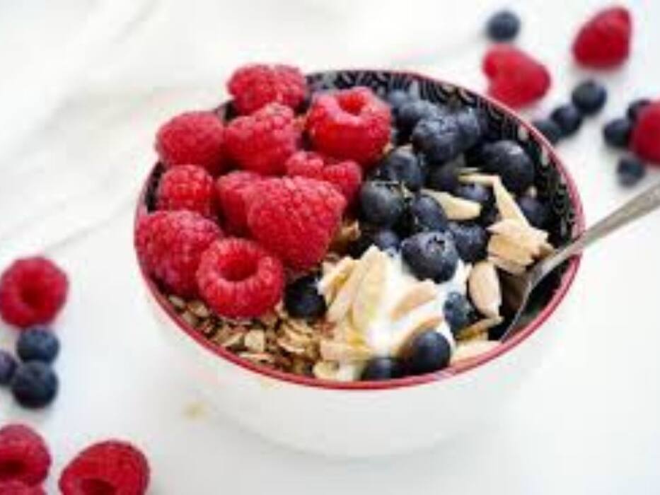 5 healthy breakfasts packed with protein and iron to boost energy ...